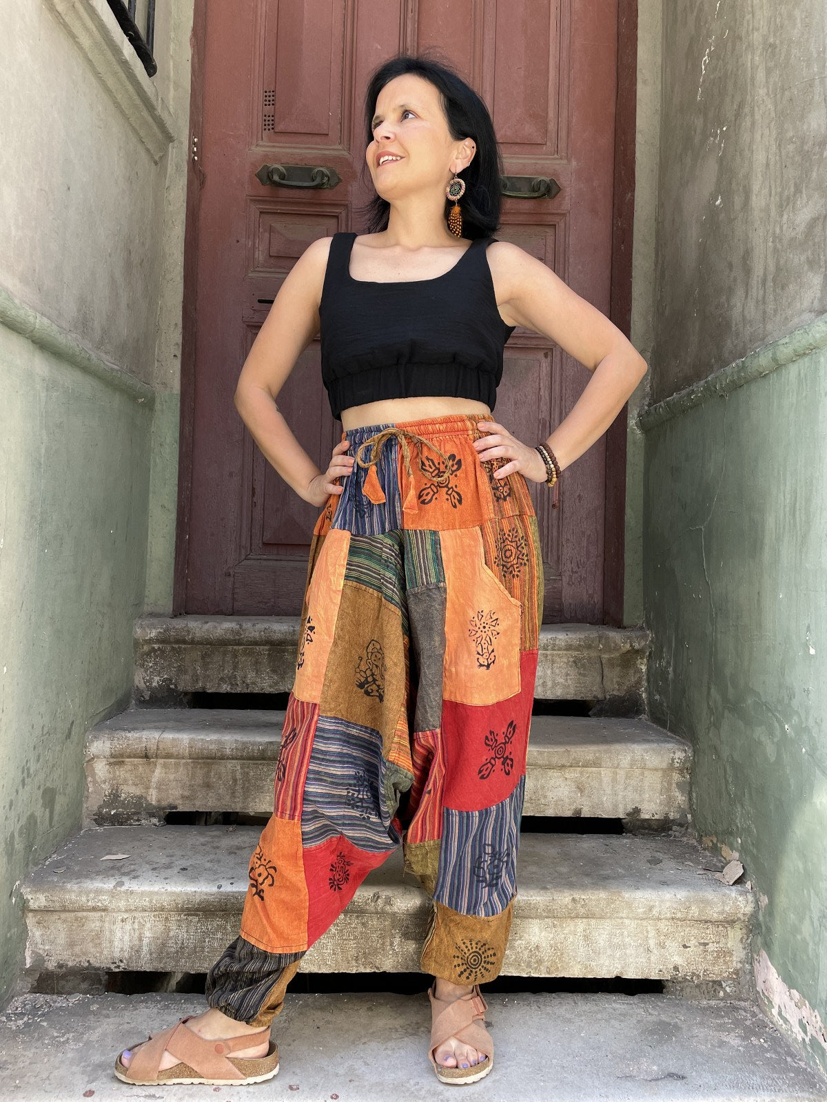 Nepal Patchwork Güneş Kırmızı Şalvar Kadın Pantolon – Boho Yaşam