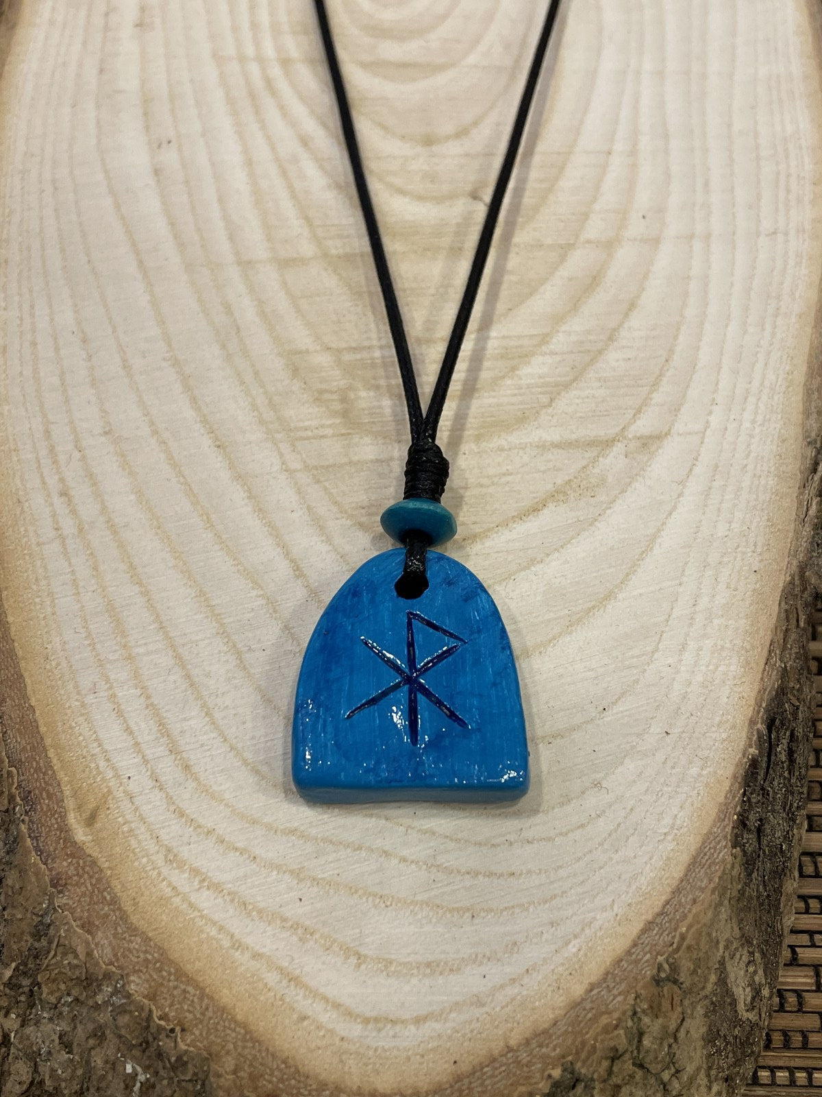 Bohem Viking Aşk Simgeli Seramik Kolye – Boho Yaşam